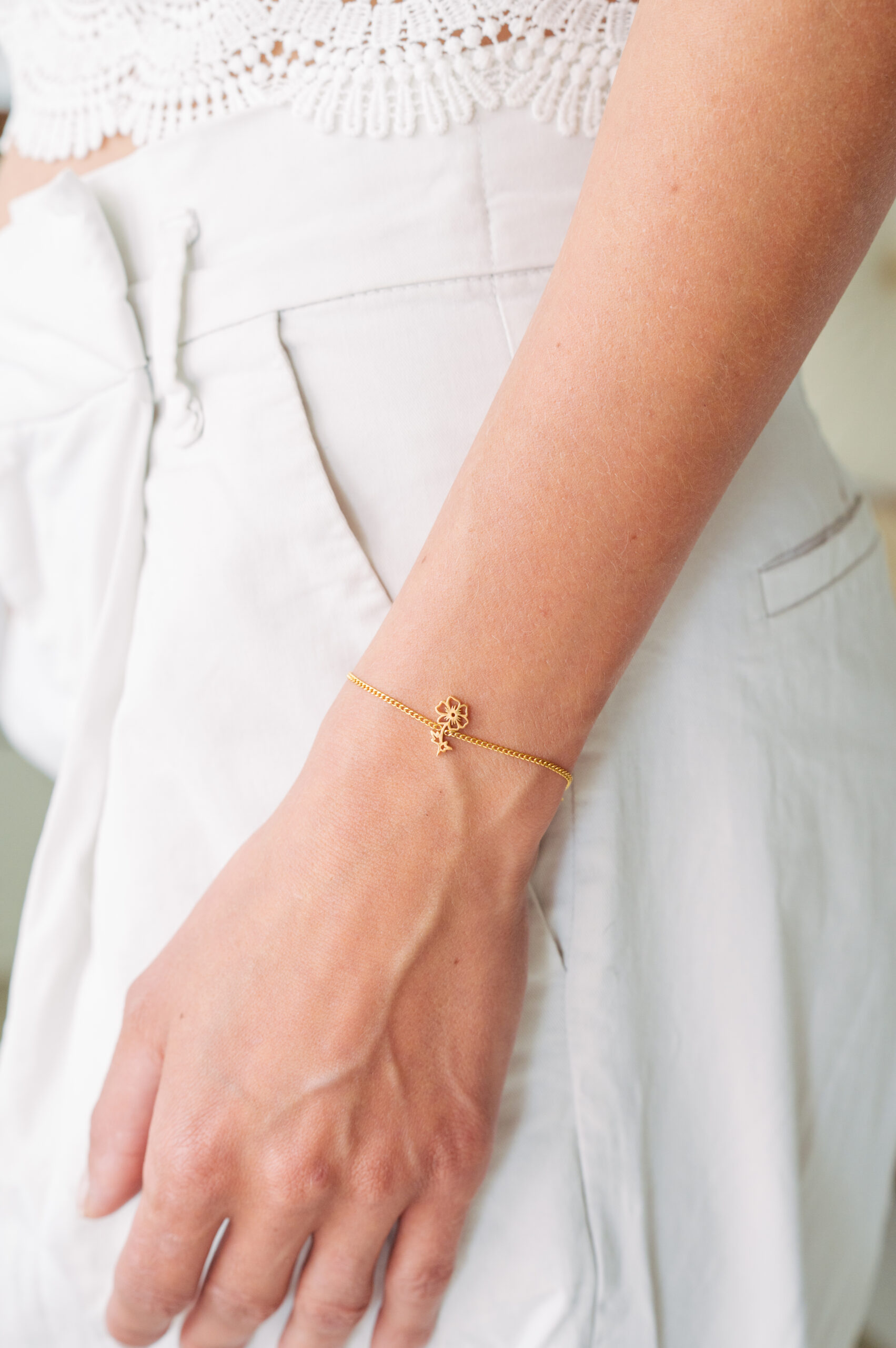 Dutch jewelry Company - Add life into your jewelry